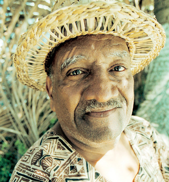 Tite Curet Alonso y la influencia de las religiones afrocaribeñas en s ...